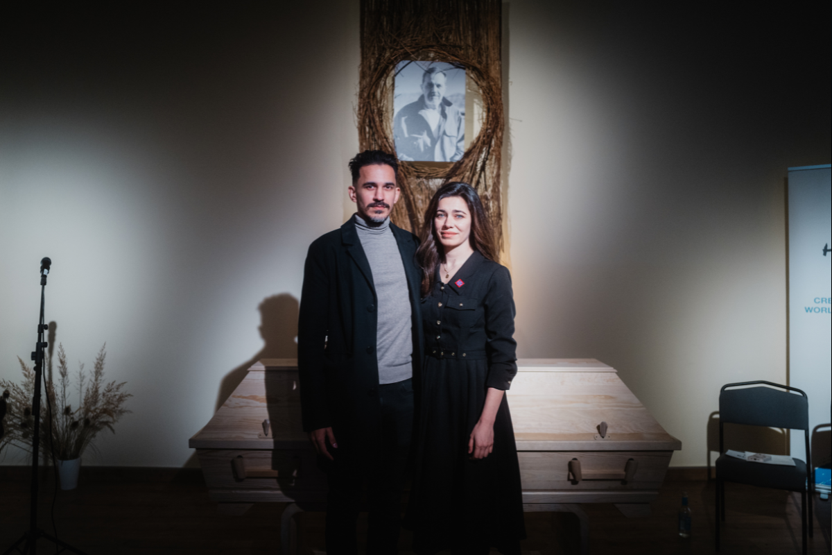 GEDENKFEIER FÜR JAMSHID SHARMAHD WIRD ZUM POLITISCHEN APPELL ...